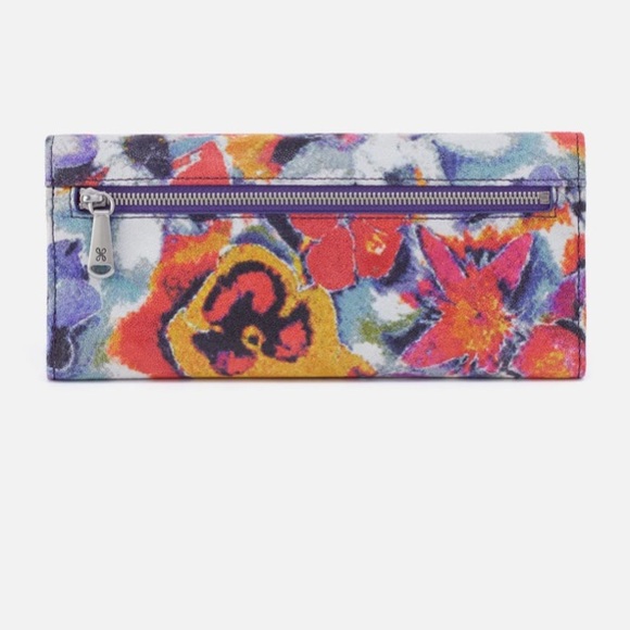 HOBO | Bags | Hobo Jill Large Trifold Continental Wallet Color Poppy ...